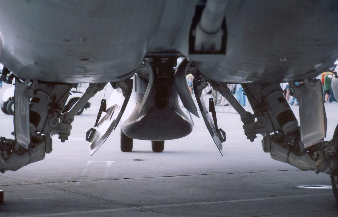 BEMIL 사진 자료실 - 유용원의 군사세계