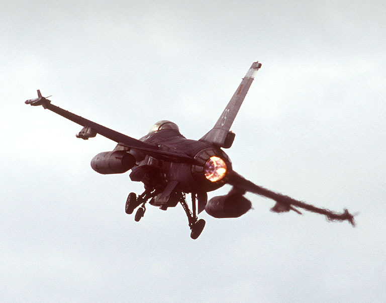 BEMIL 사진 자료실 - 유용원의 군사세계