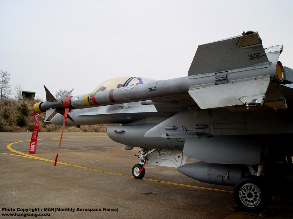 BEMIL 사진 자료실 - 유용원의 군사세계