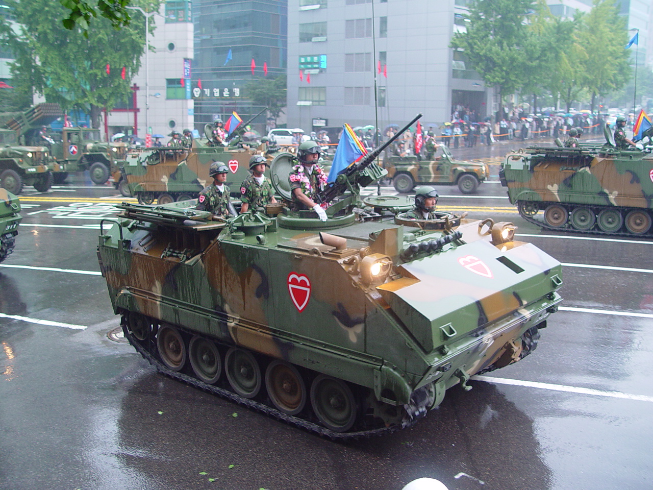 BEMIL 사진 자료실 - 유용원의 군사세계