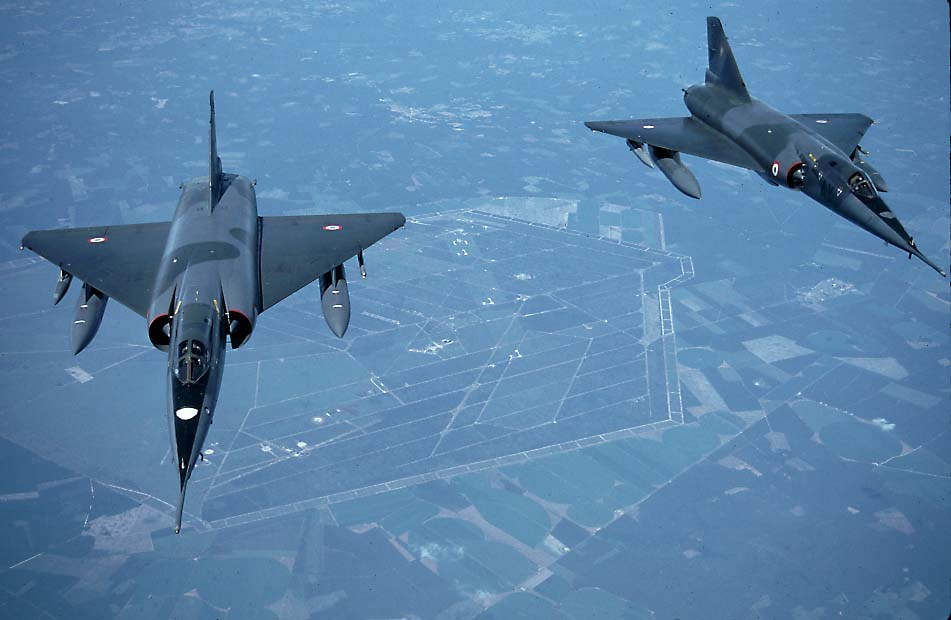 BEMIL 사진 자료실 - 유용원의 군사세계