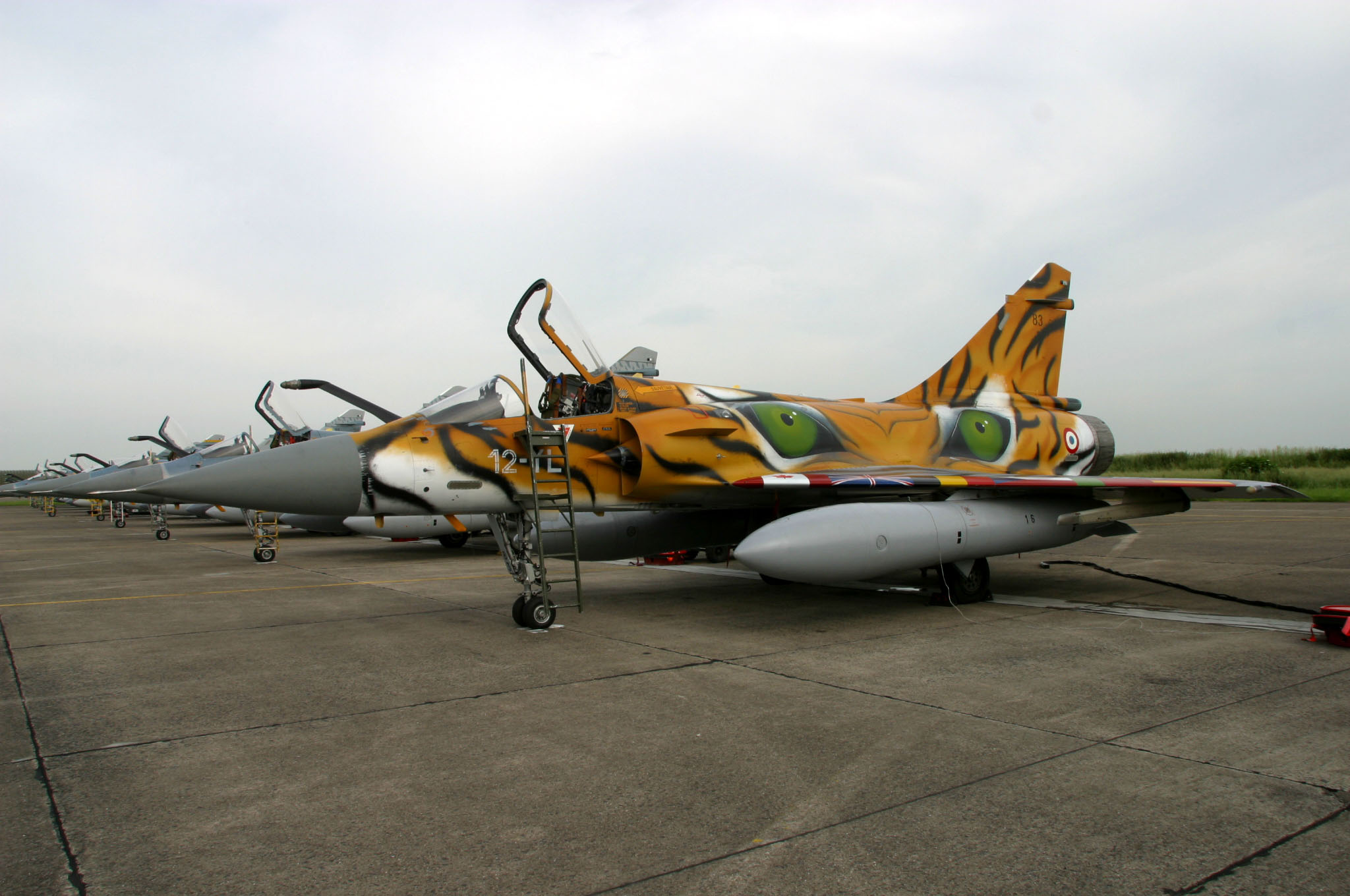 BEMIL 사진 자료실 - 유용원의 군사세계