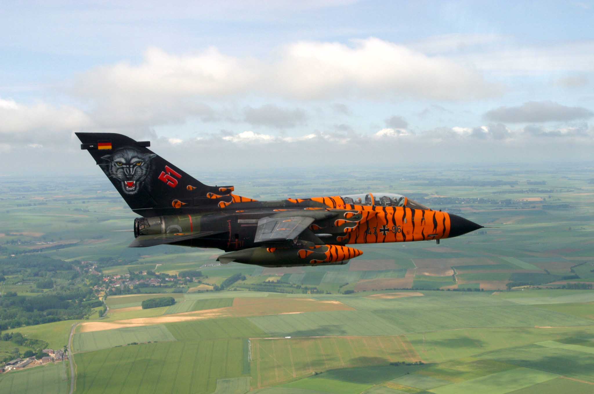 BEMIL 사진 자료실 - 유용원의 군사세계