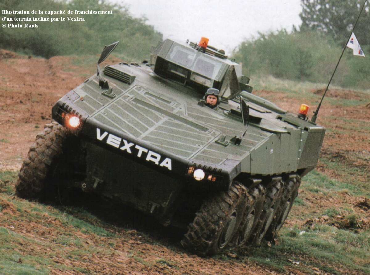 BEMIL 사진 자료실 - 유용원의 군사세계