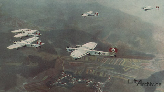 BEMIL 사진 자료실 - 유용원의 군사세계