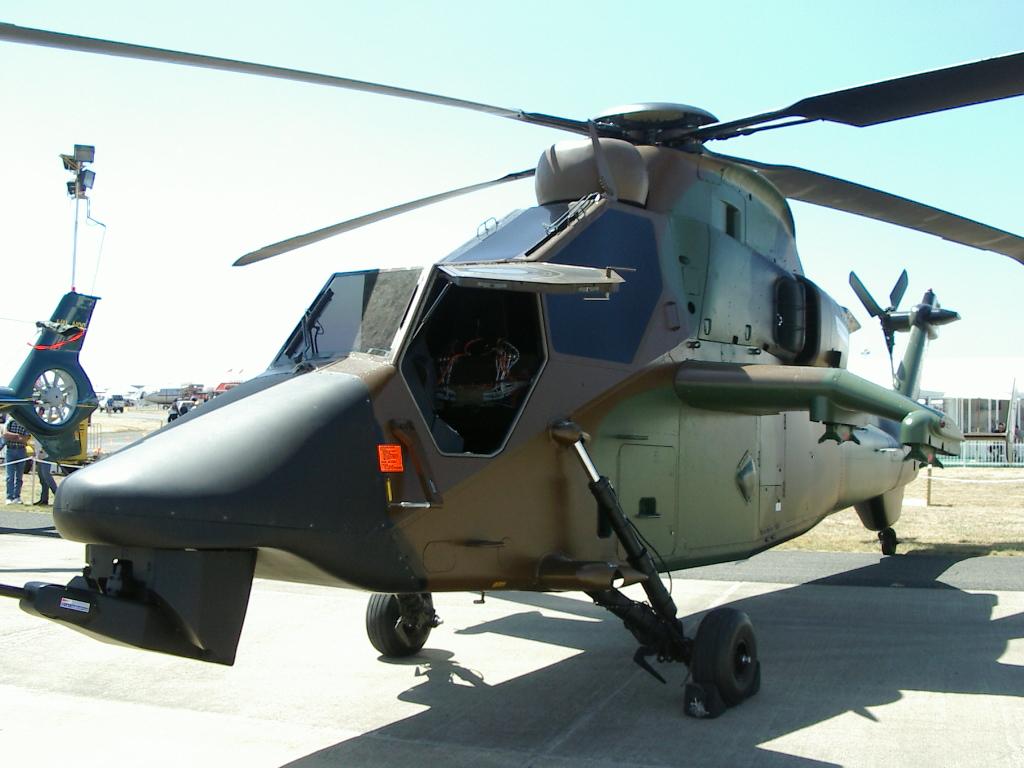 BEMIL 사진 자료실 - 유용원의 군사세계