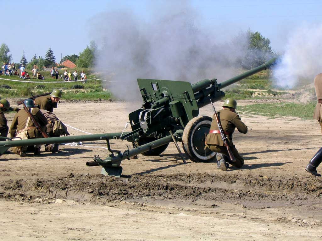 BEMIL 사진 자료실 - 유용원의 군사세계