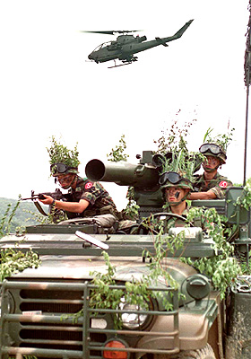 BEMIL 사진 자료실 - 유용원의 군사세계