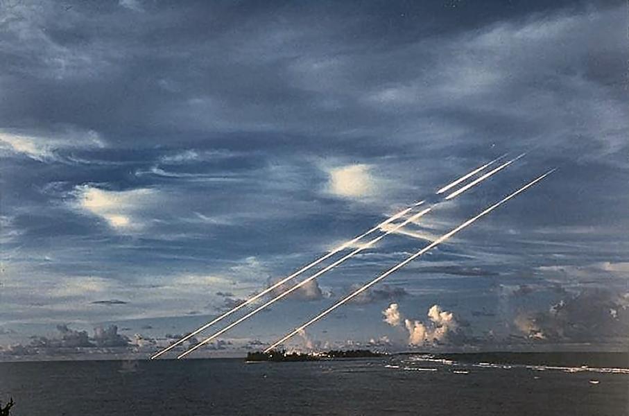 BEMIL 사진 자료실 - 유용원의 군사세계