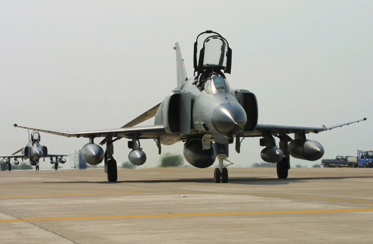 BEMIL 사진 자료실 - 유용원의 군사세계