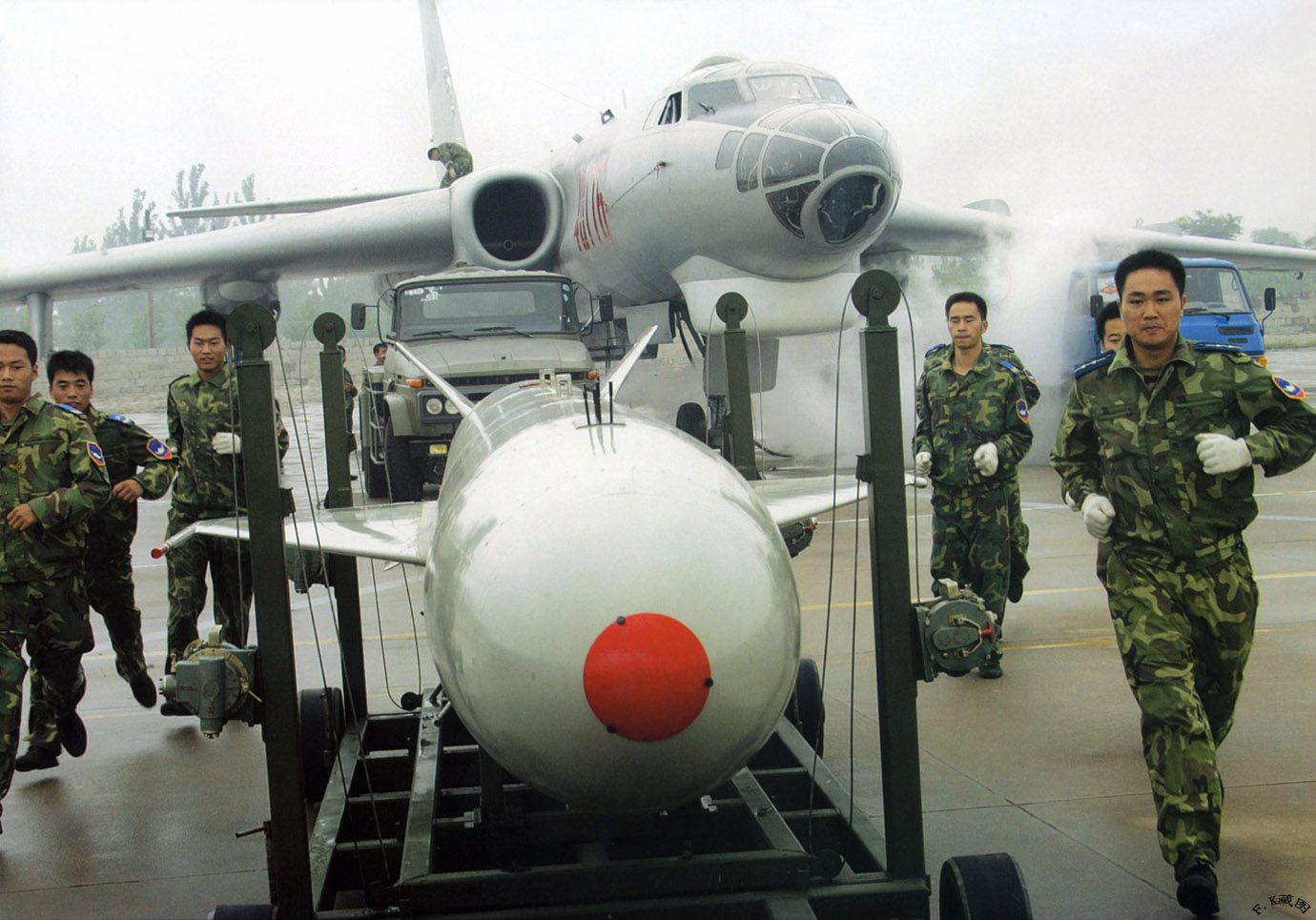 BEMIL 아카이브 - 유용원의 군사세계