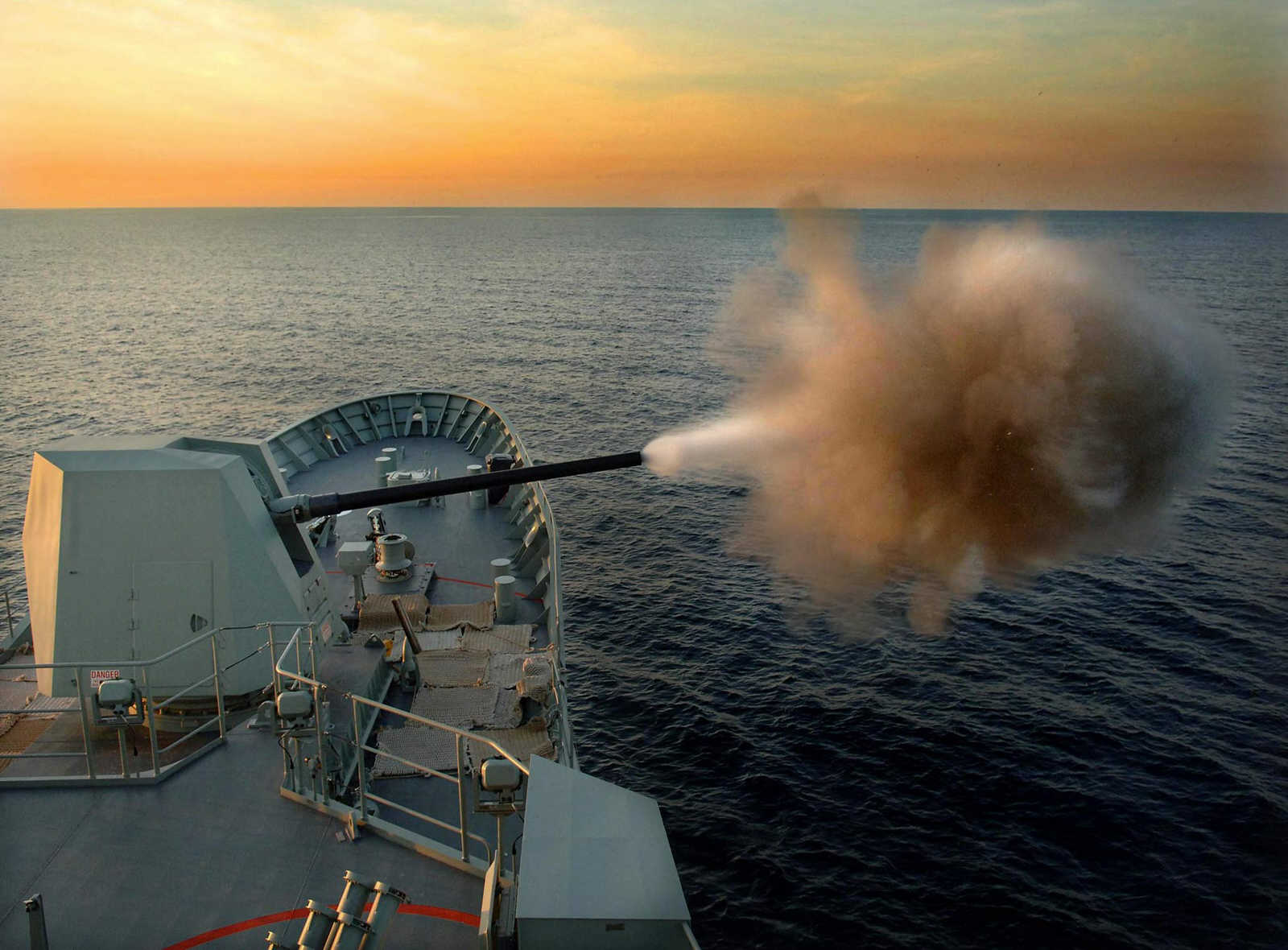 BEMIL 아카이브 - 유용원의 군사세계