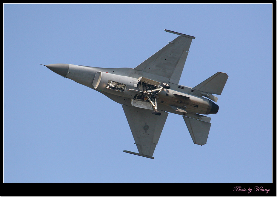 BEMIL 아카이브 - 유용원의 군사세계